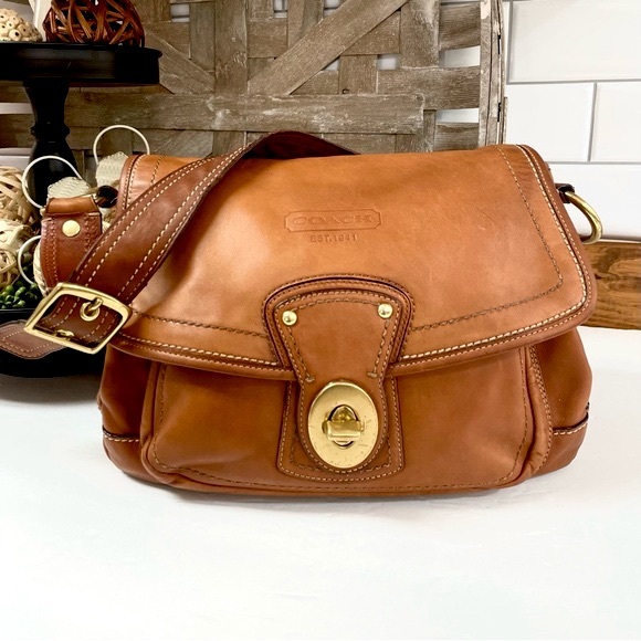 Coach | Bags | Coach Legacy Ali F2854 65th Anniversary Turnlock Leather ...